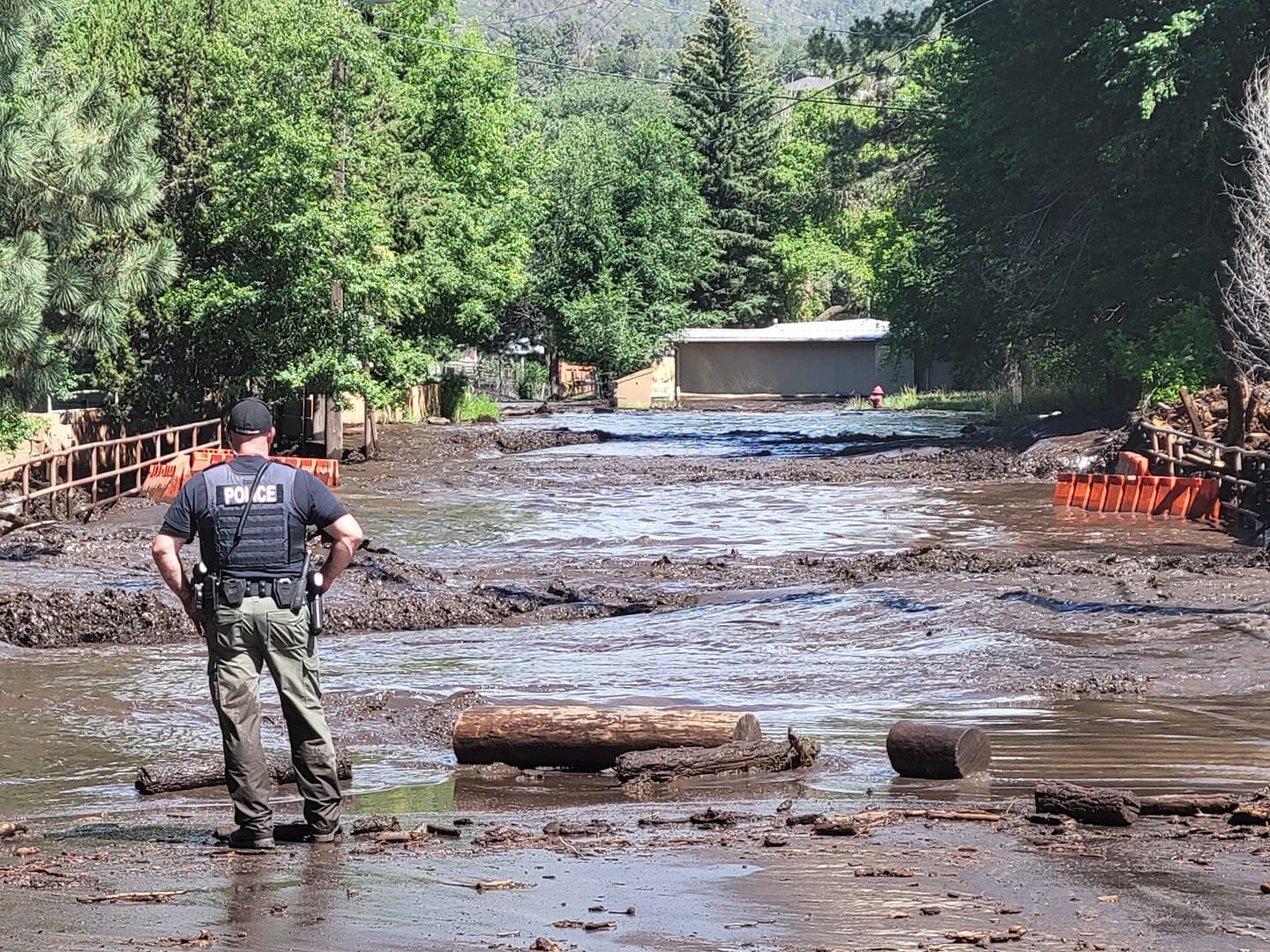 Firefighters fill 18,000 sandbags to support communities - The ...